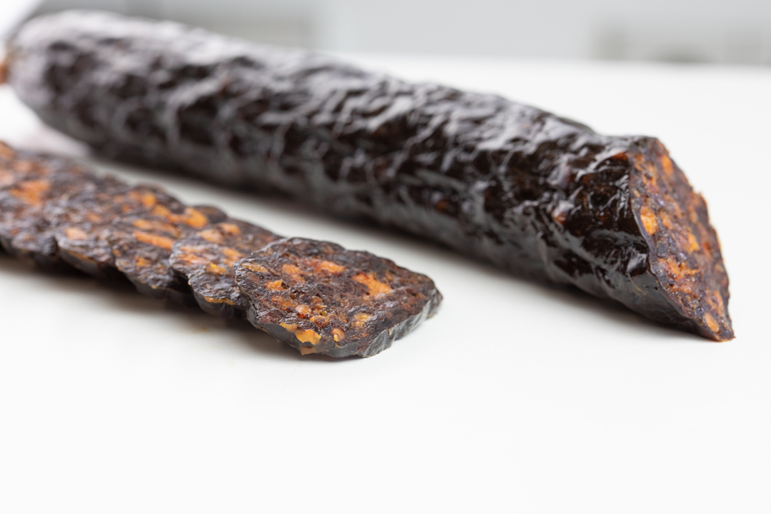 Morcilla Ibérica 2023: Embutido Tradicional de Bellota | Solo Embutidos